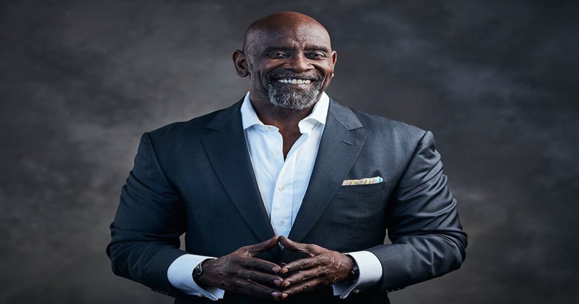 Chris Gardner: Story of a Homeless Man Who Becomes Millionaire